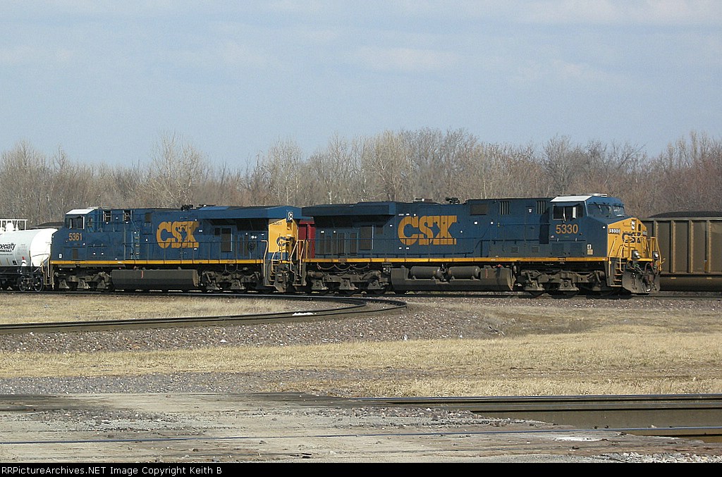CSX 5330 and 5361